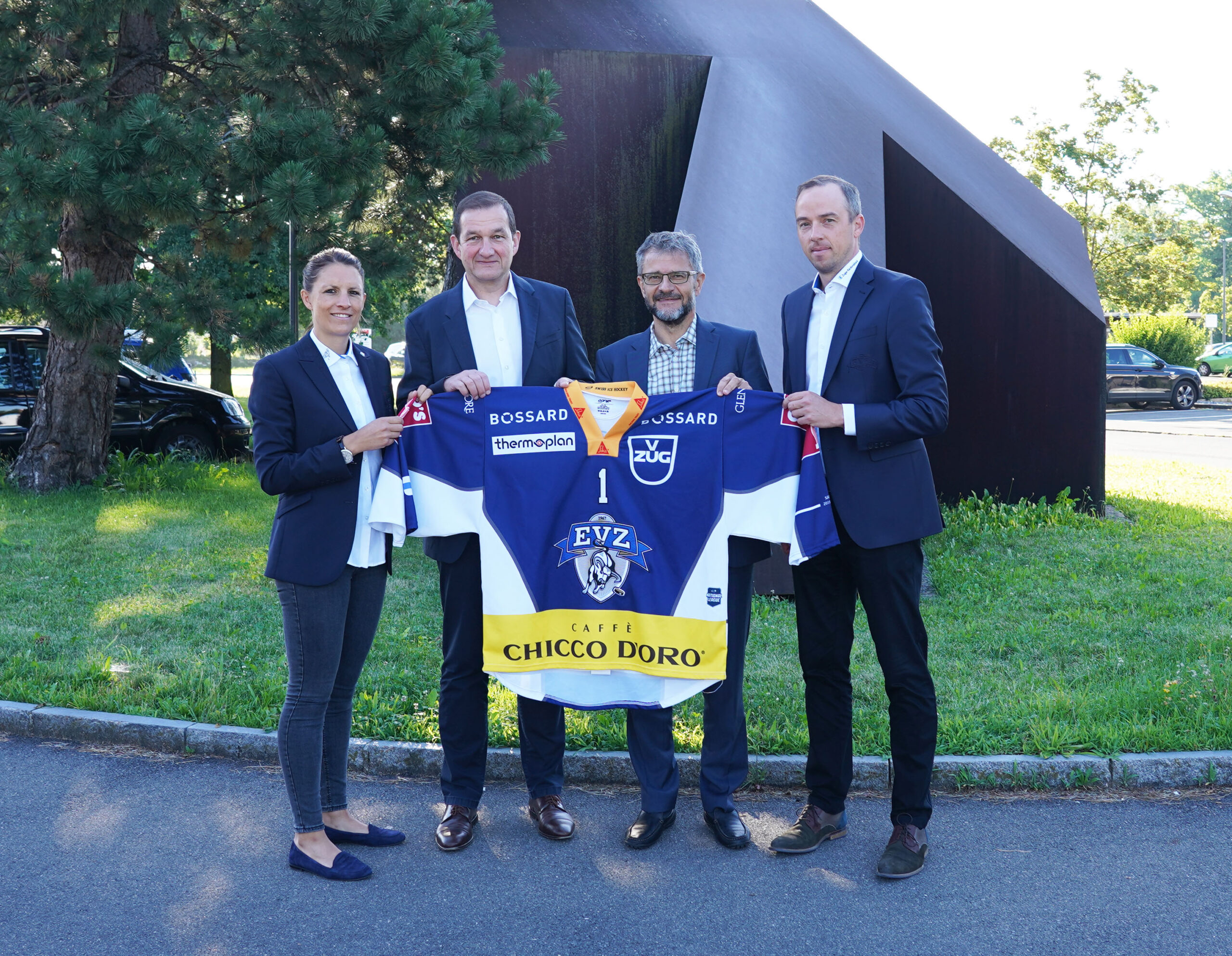 Bossard und EV Zug verlängern Sponsoring-Partnerschaft - EV Zug